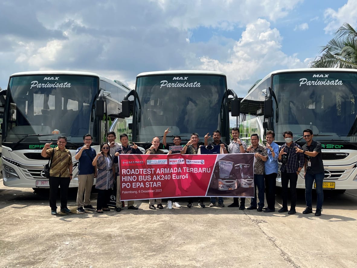 Hino Serahkan 6 Unit Bus Armada Terbaru Kepada PO EPA Star Palembang ...